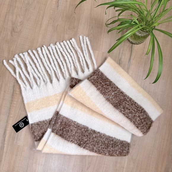 Accessories | Colorblock Fuzzy Warm Scarf | Poshmark